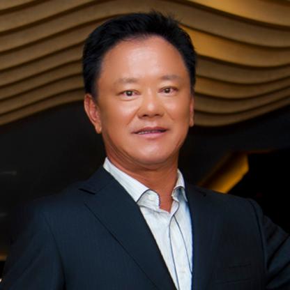 Kenal Dekat Choo Chong Ngen, Taipan Pemilik Hotel 81 Singapura ...